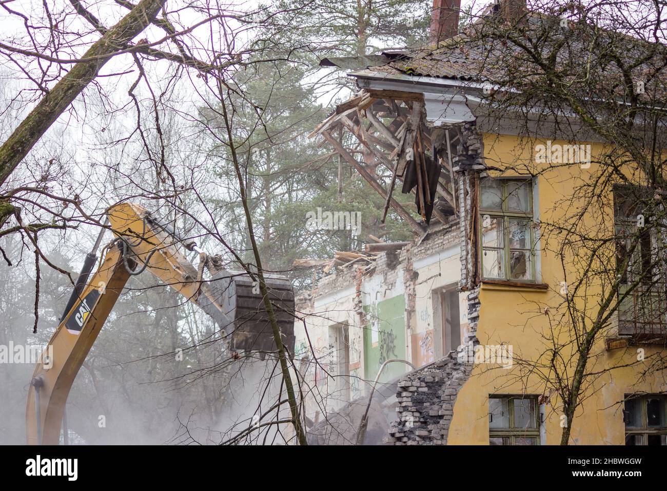 Obninsk, Russia - February 2020: Demolition of an old brick building ...