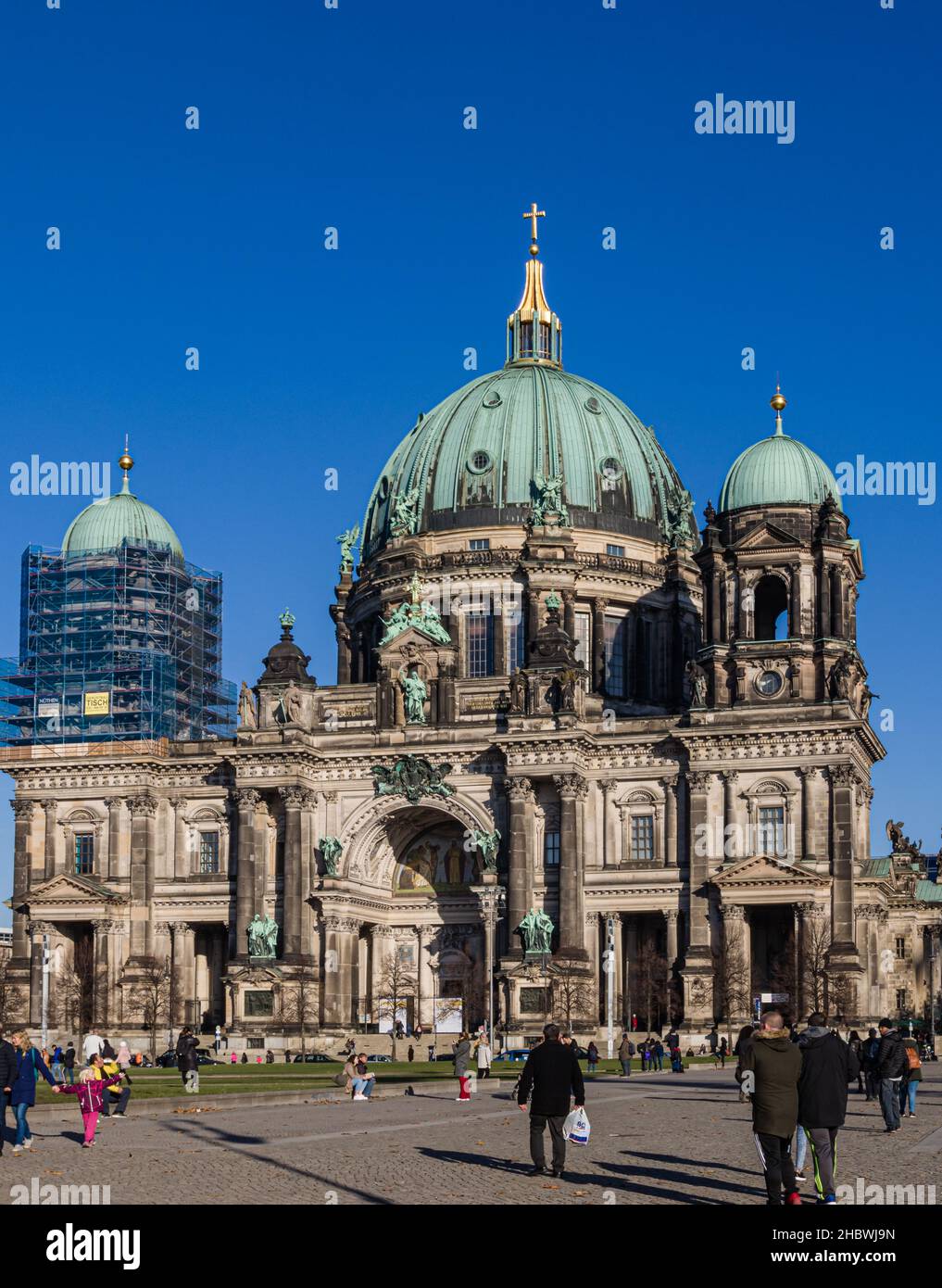 BERLIN, GERMANY - Nov 14, 2021: The ancient Berlin Cathedral in Berlin ...