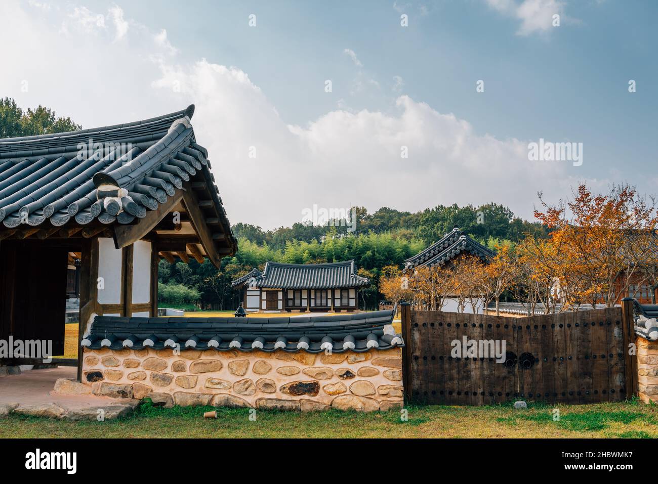 Korean traditional house and bamboo forest at Juknokwon in Damyang ...