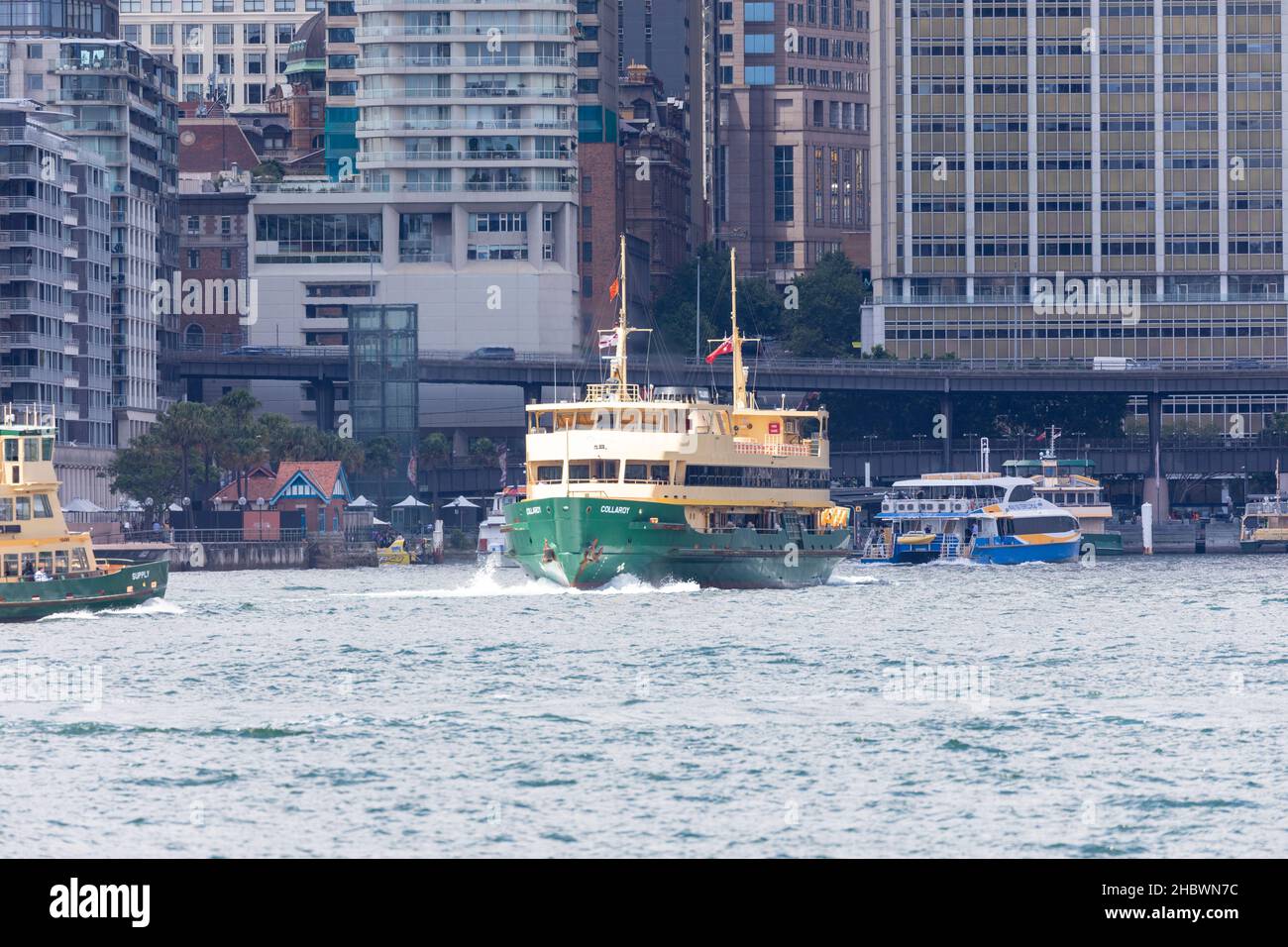 Iconic freshwater class ferry, the MV Collaroy approaches circular quay ...