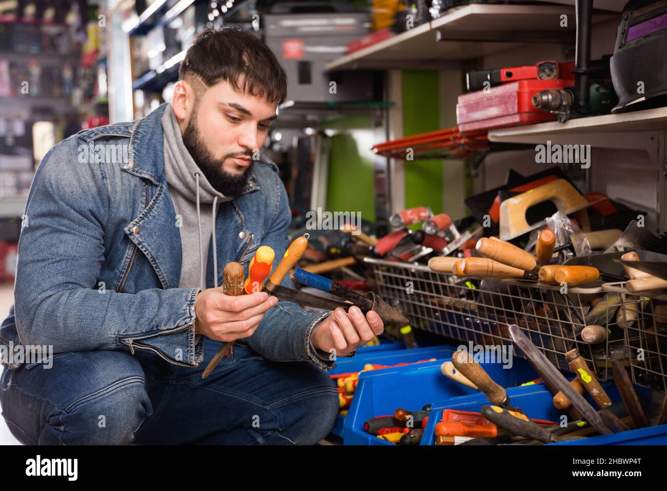Hardware store sale modern hi-res stock photography and images - Alamy