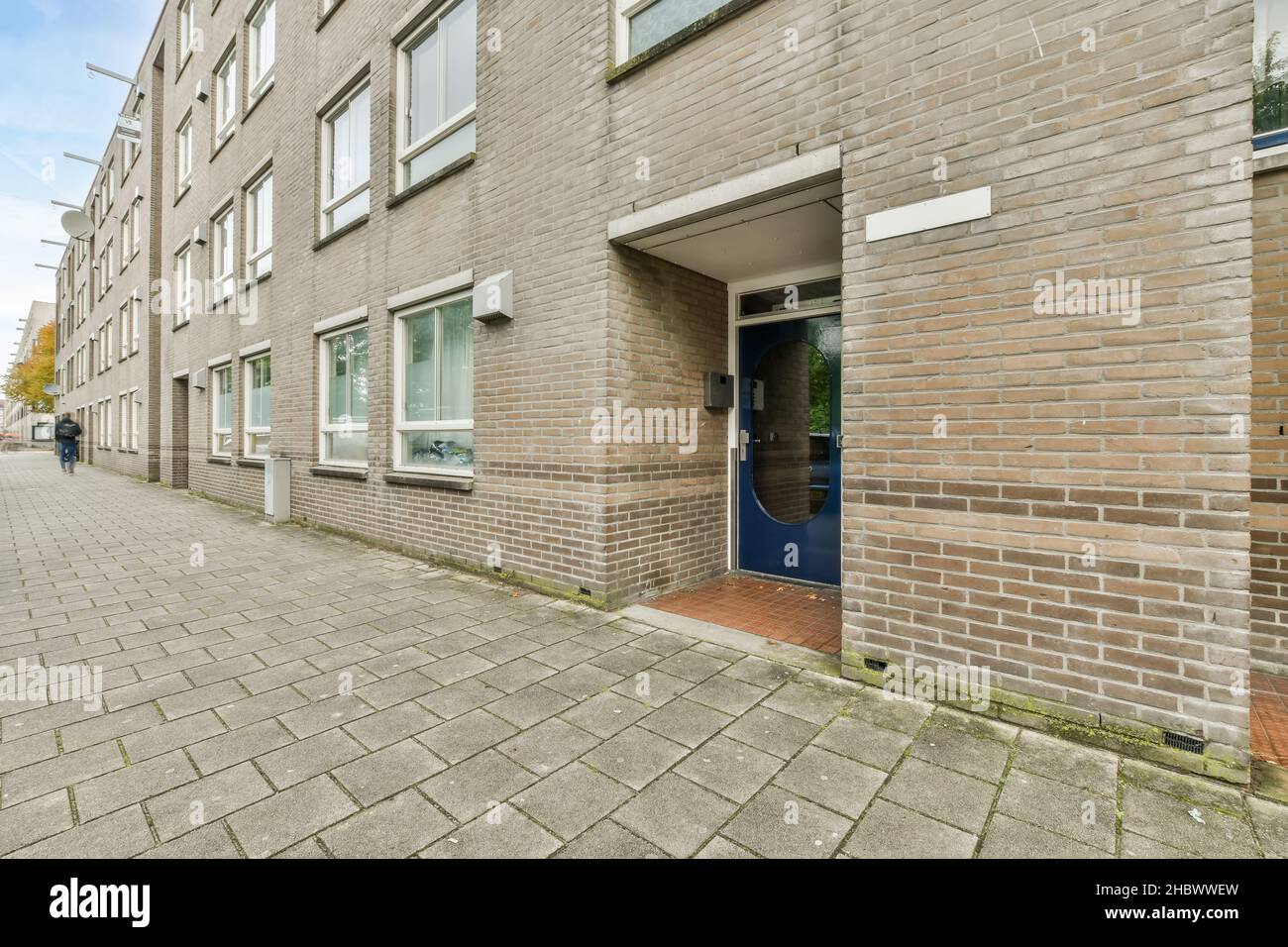 Decent neighborhood hi-res stock photography and images - Alamy