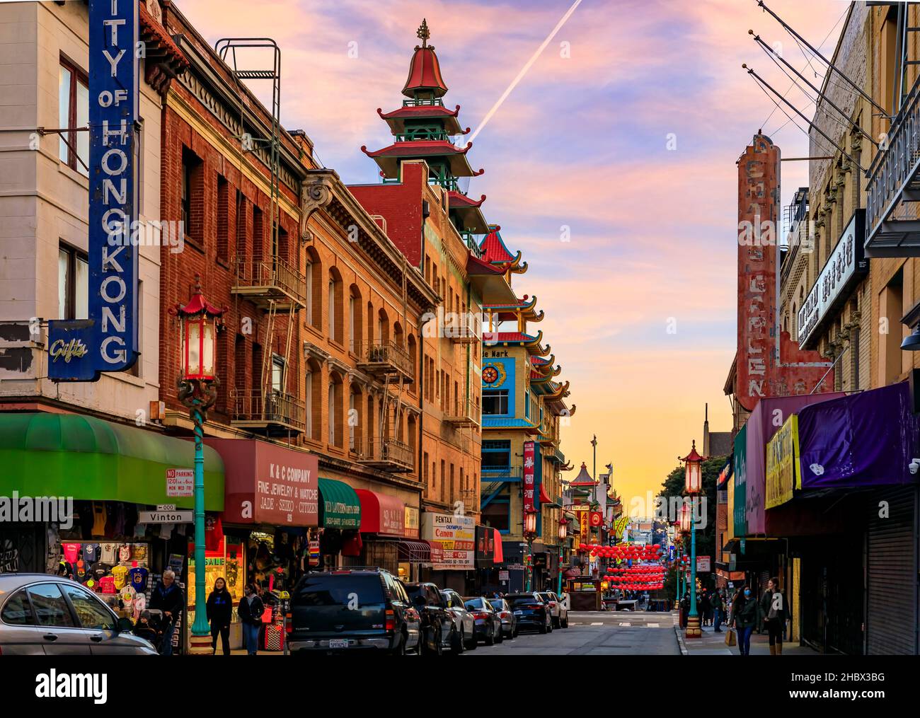 San Francisco, USA - December 18, 2021: Traditional shops, lanterns and ...