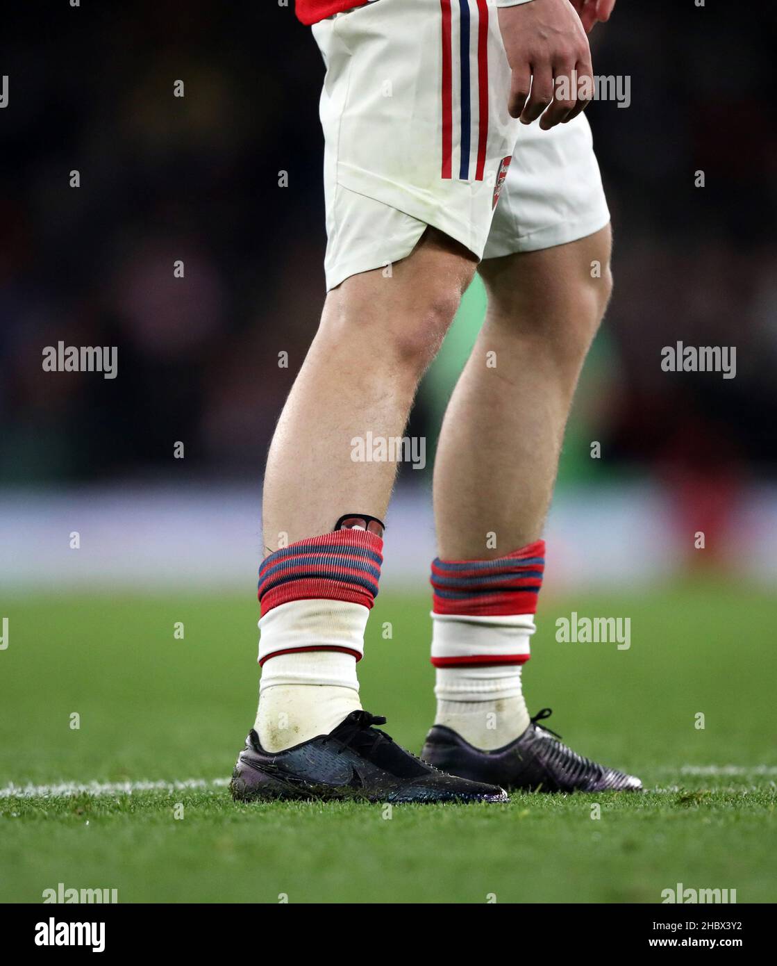 Shin pads hi-res stock photography and images - Alamy