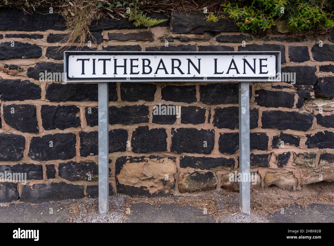 The tithebarn hi-res stock photography and images - Alamy