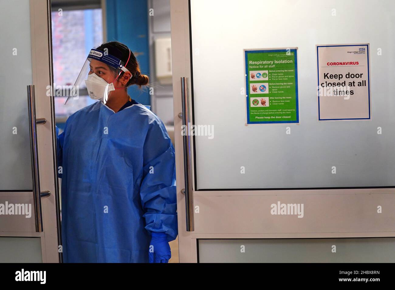 Full ppe nurse hi-res stock photography and images - Alamy