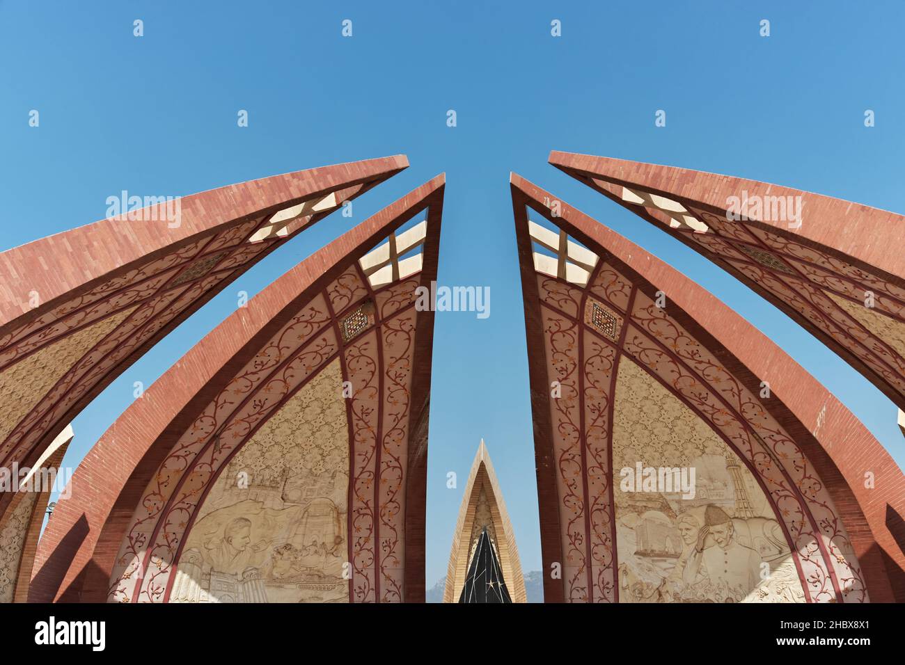 Pakistan Monument on Shakarparian Hills, Islamabad Stock Photo - Alamy