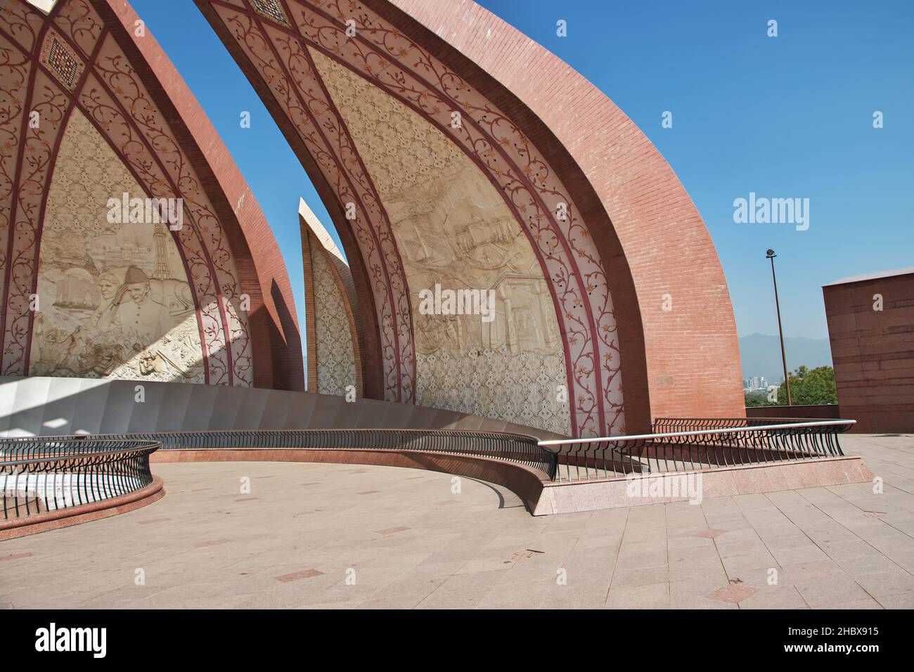 Pakistan Monument on Shakarparian Hills, Islamabad Stock Photo - Alamy