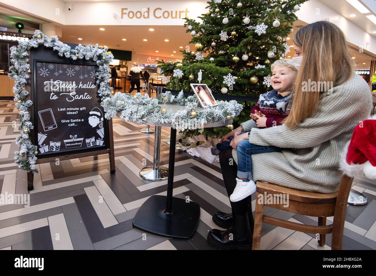 Welcome break birchanger green hi-res stock photography and images - Alamy