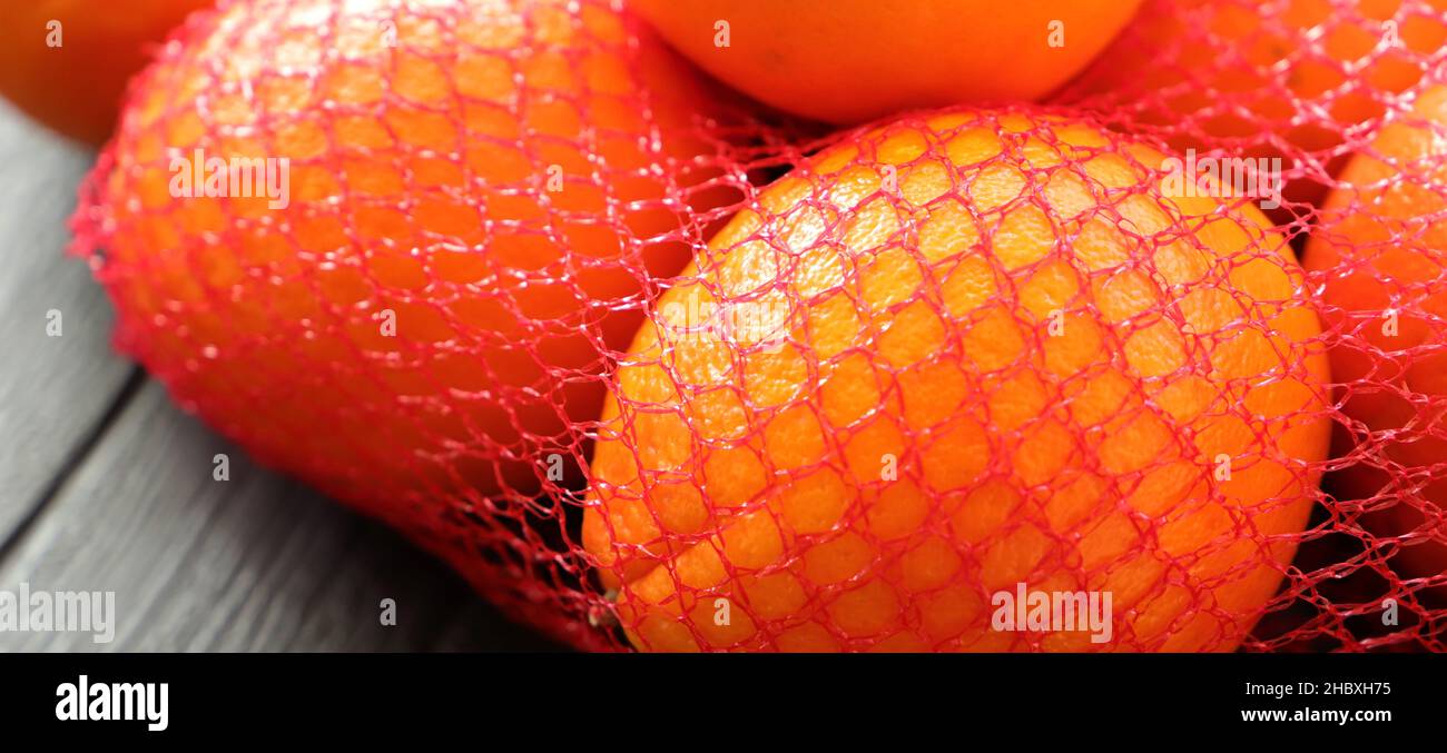 Oranges in packing hi-res stock photography and images - Alamy