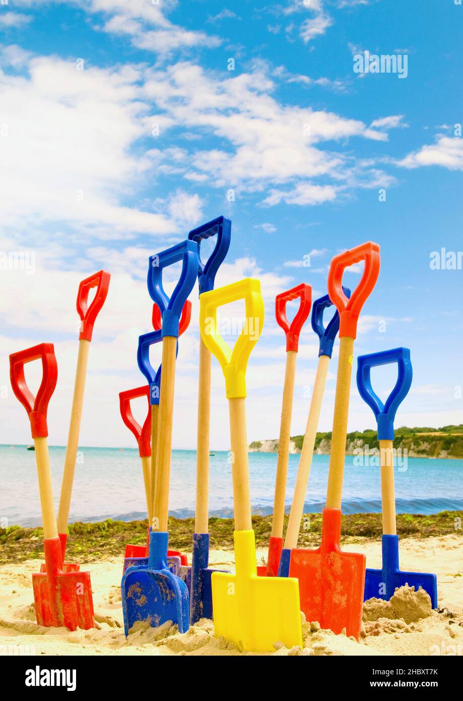 Childrens spades hi-res stock photography and images - Alamy