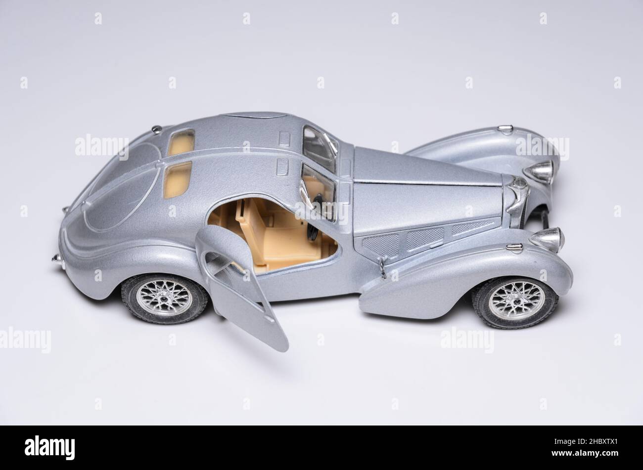 Bugatti type 57 atlantic car hi-res stock photography and images - Alamy