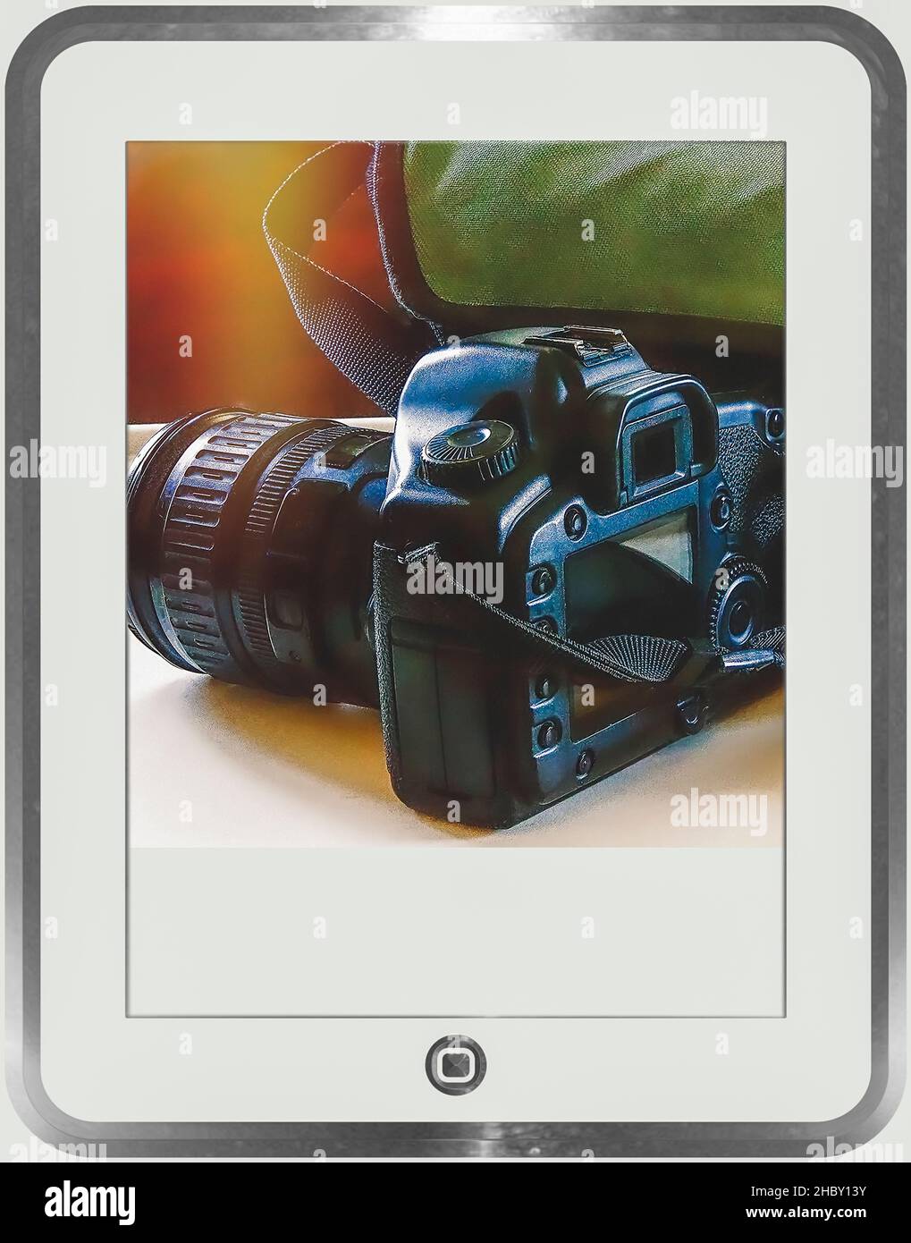 Tablet camera in use hi-res stock photography and images - Alamy