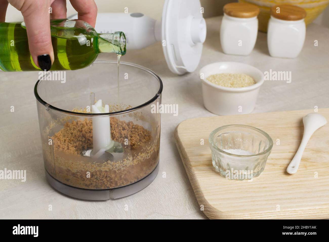 Oil dip process hi-res stock photography and images - Alamy