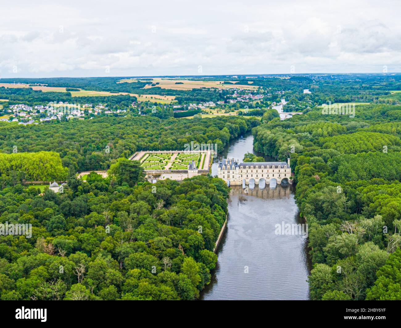 Catle from the sky hi-res stock photography and images - Alamy