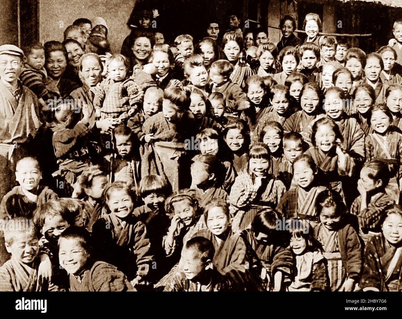 Early 1900s children japan hi-res stock photography and images - Alamy