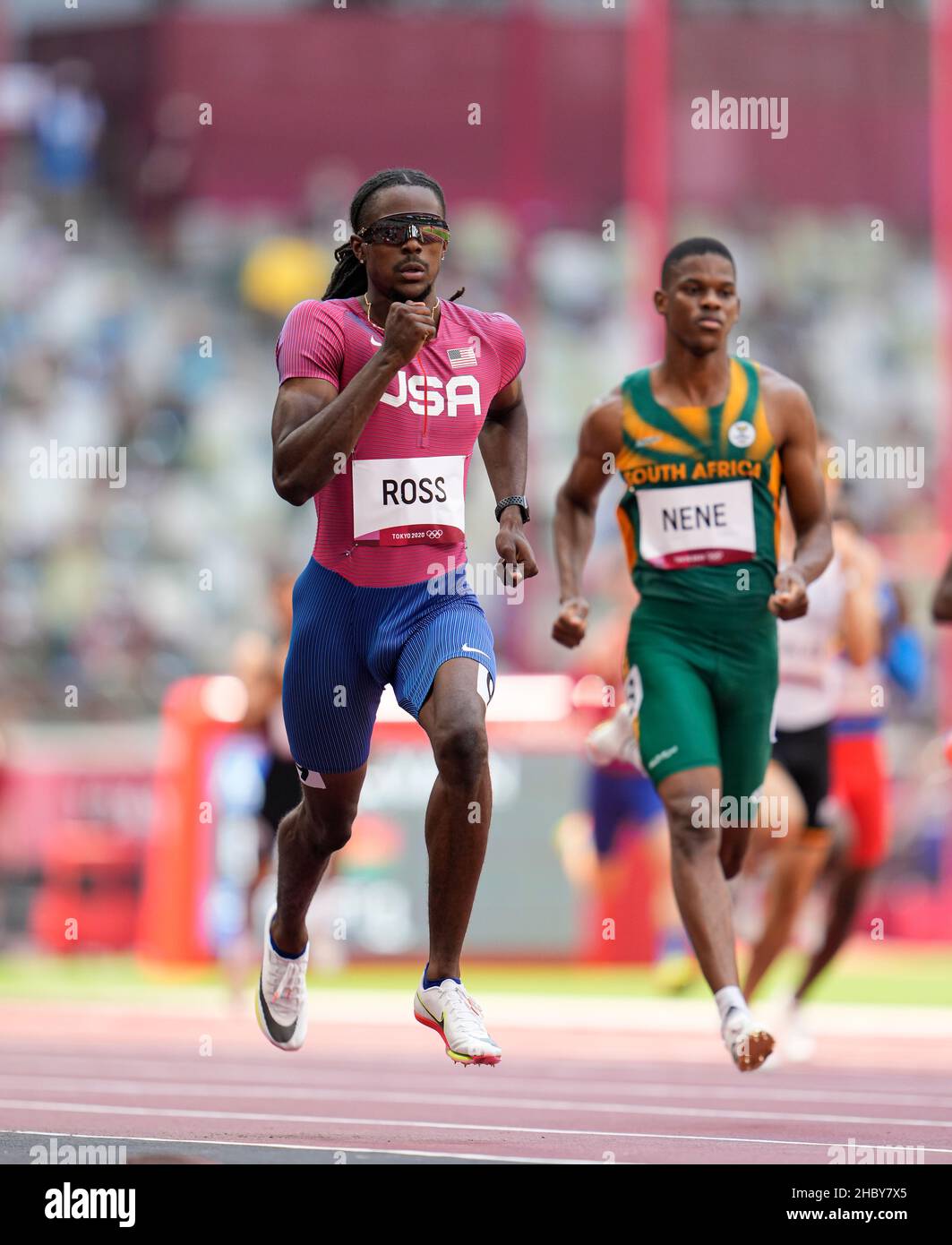 Randolph Ross competing in the 400 meters of the 2020 Tokyo Olympics ...