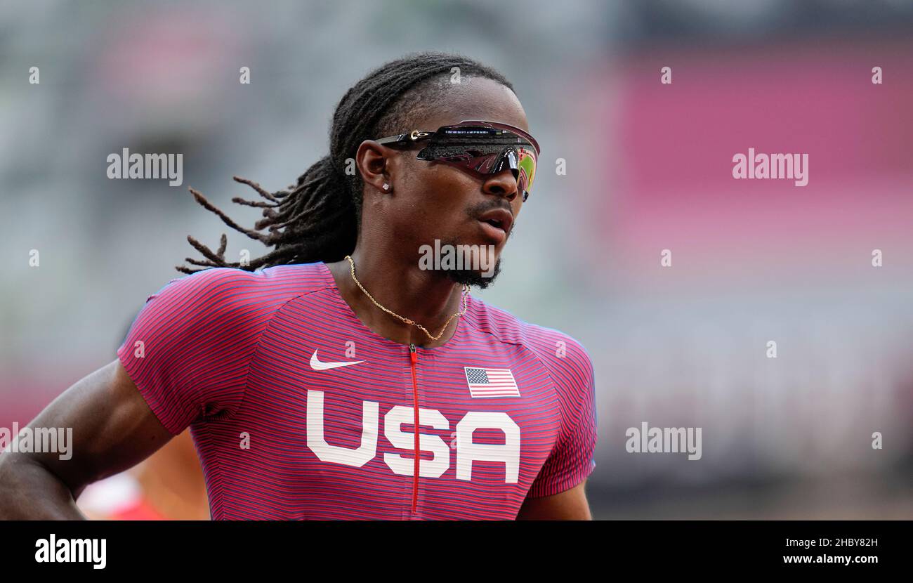 Randolph Ross competing in the 400 meters of the 2020 Tokyo Olympics ...