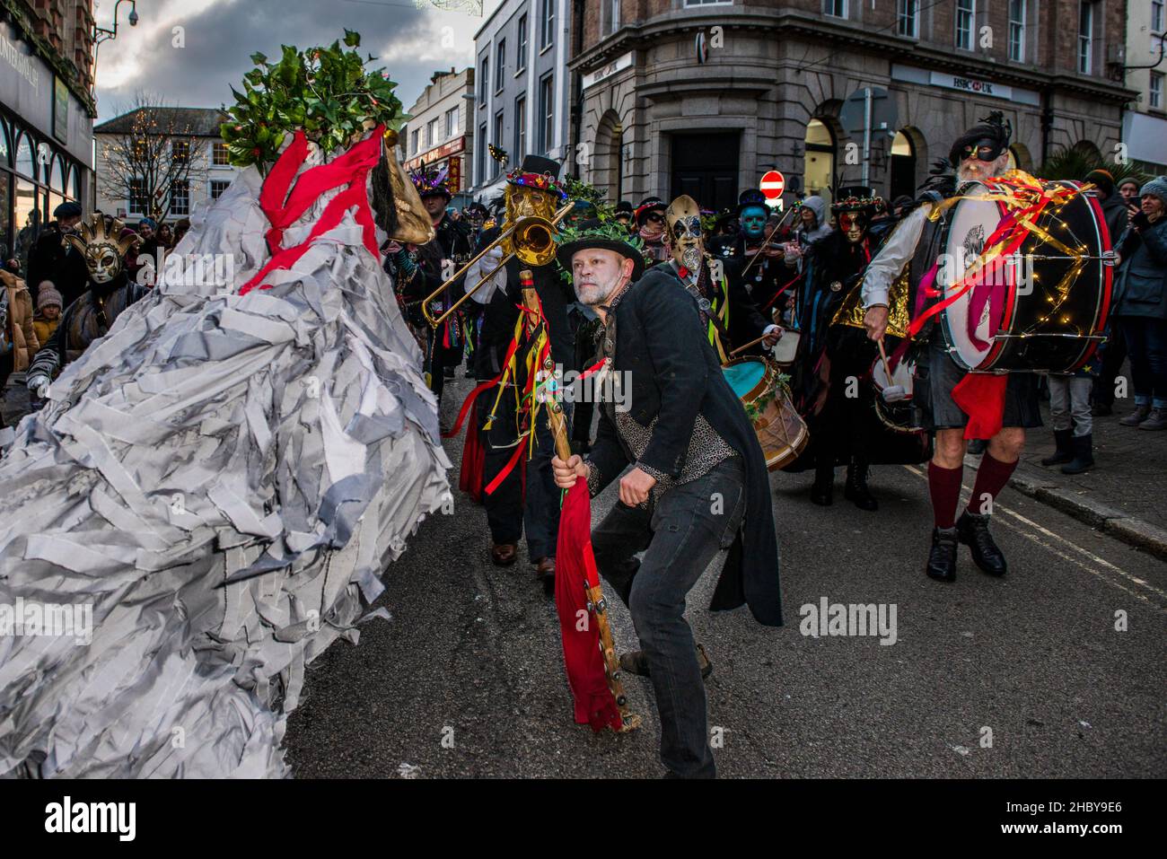 Musicians in The Raffidy Dumitz band leading the Montol Festival parade ...
