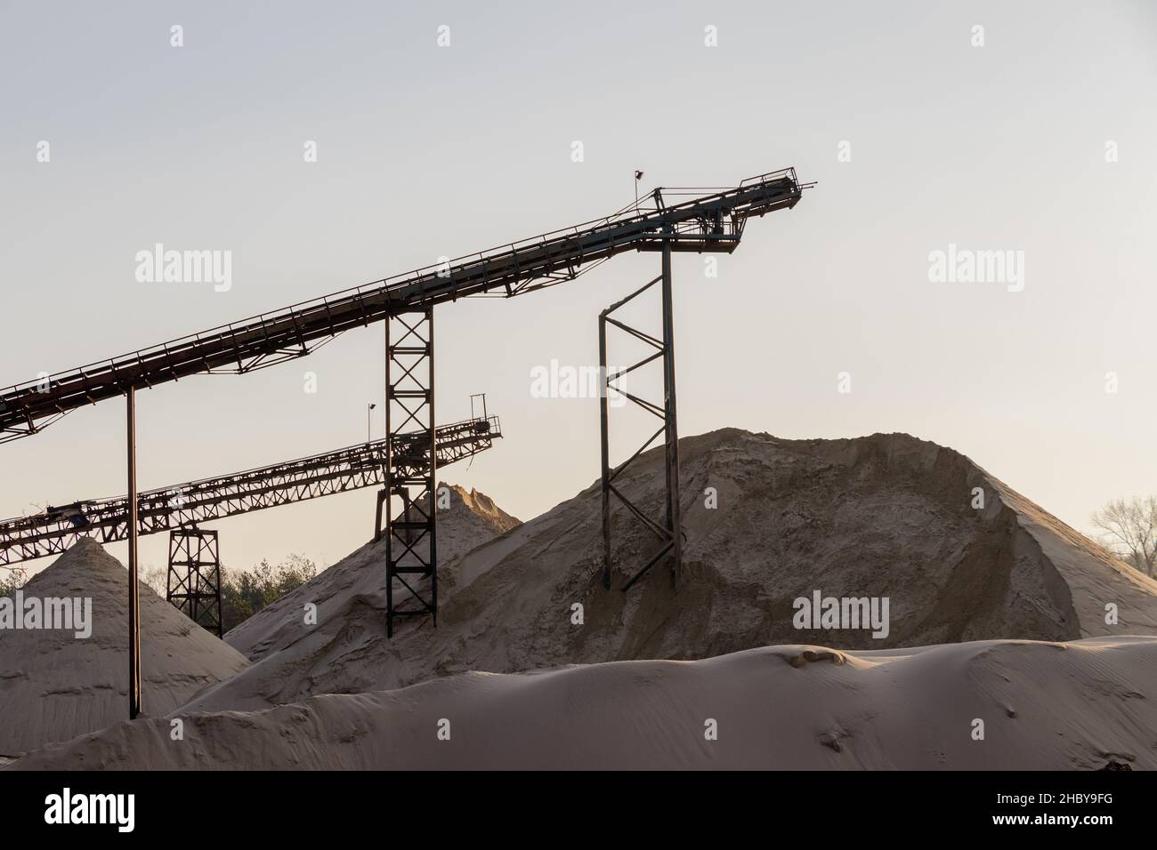 Factory conveyors hi-res stock photography and images - Alamy