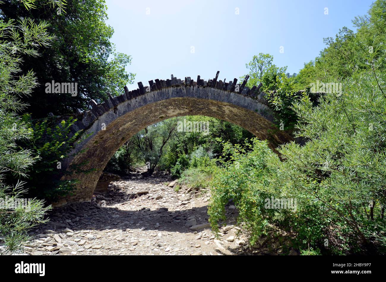 Greece, Epirus, historic stone bridge, Captain Arkoudas bridge aka ...