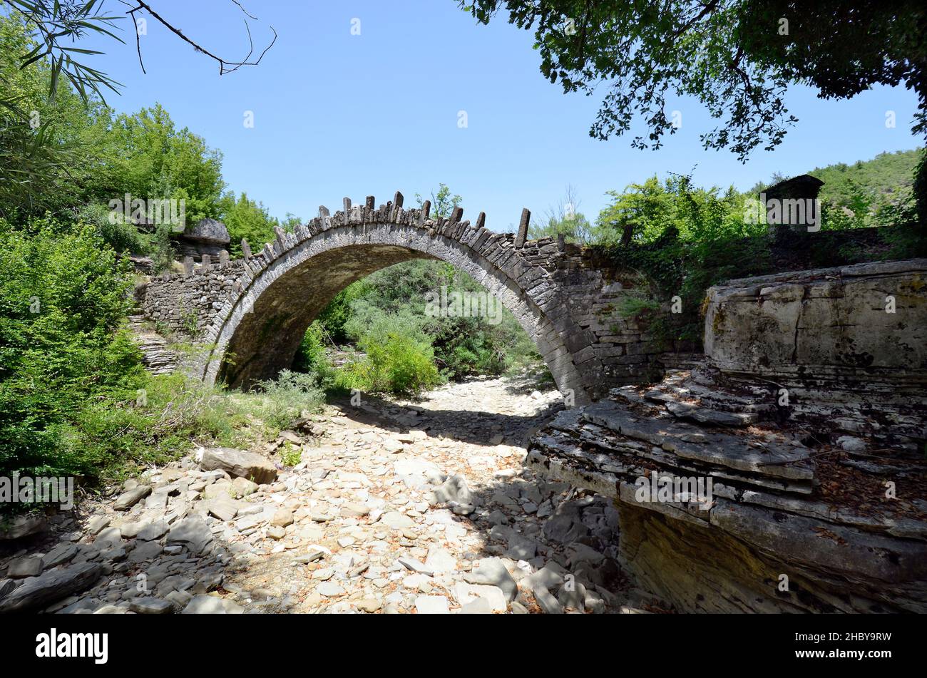 Greece, Epirus, historic stone bridge, Captain Arkoudas bridge aka ...