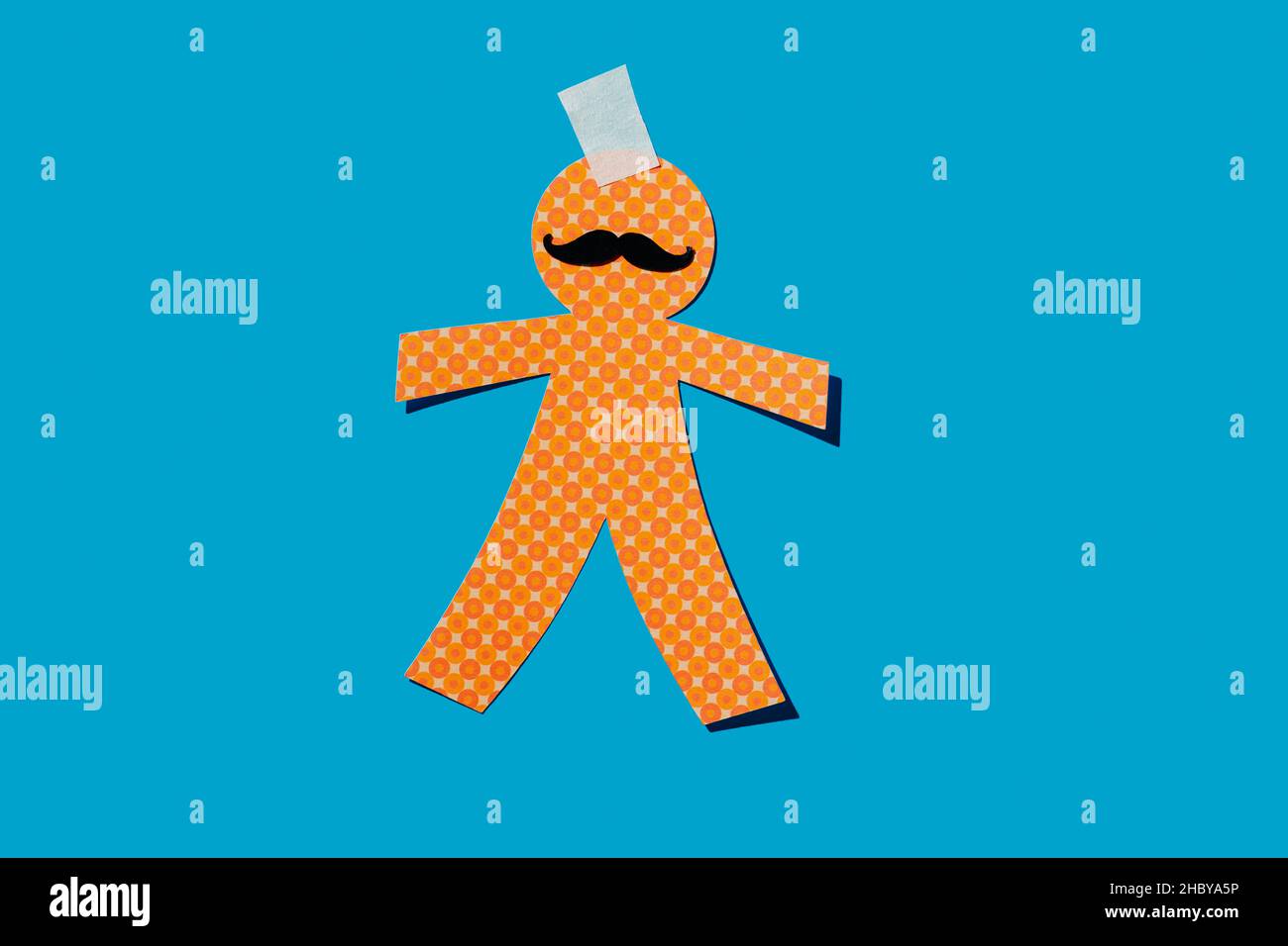 Cardboard cutout figure hi-res stock photography and images - Alamy