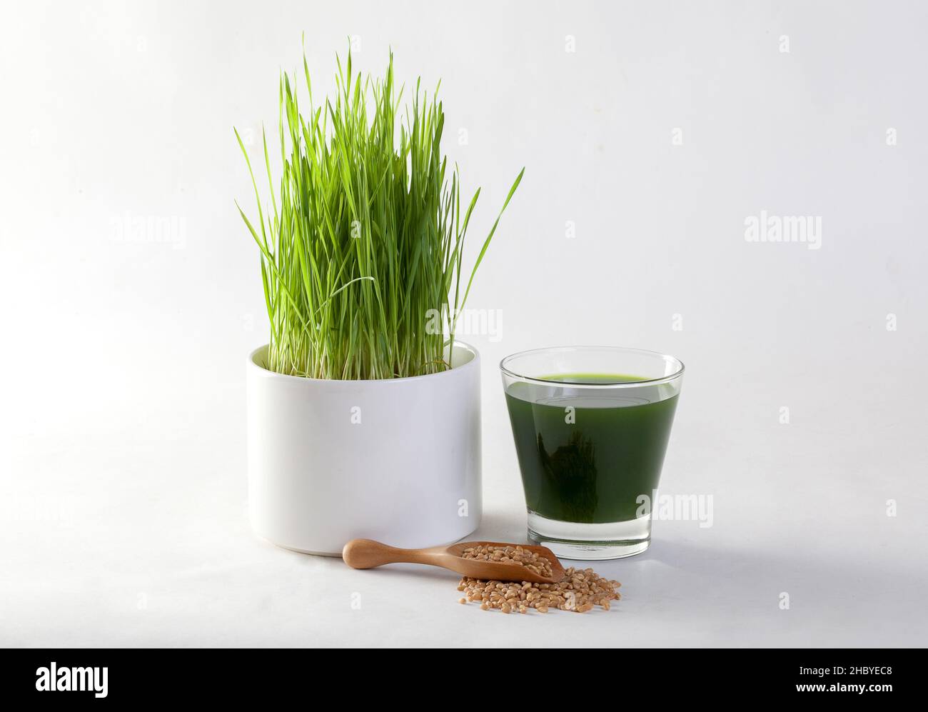 Shot glass wheat grass fresh hi-res stock photography and images - Alamy