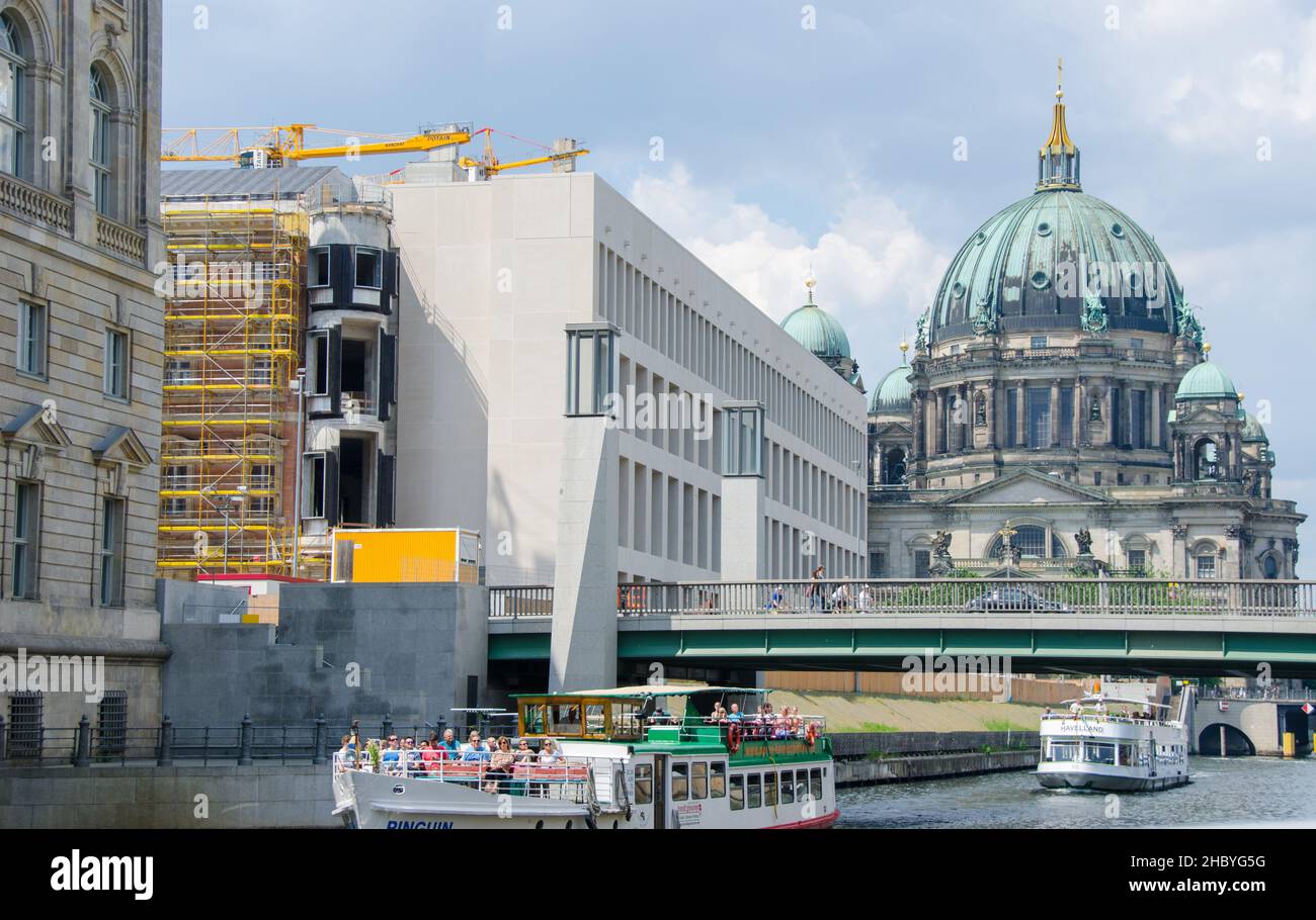 Berlin, Germany in June Summertime 2016 Stock Photo - Alamy