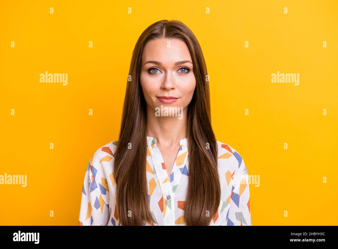 Photo of young attractive business woman happy smile confident smart ...