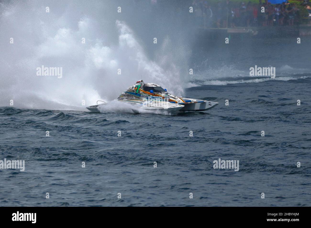 Hydroplane racing on the Saint Lawrence River, Valleyfield, Quebec ...