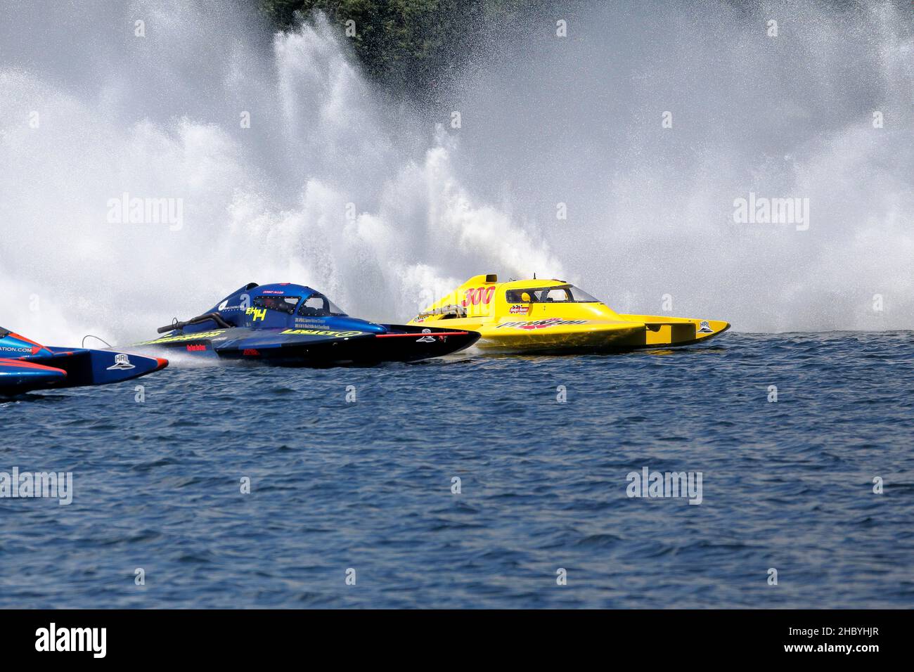 Hydroplane racing on the Saint Lawrence River, Valleyfield, Quebec ...