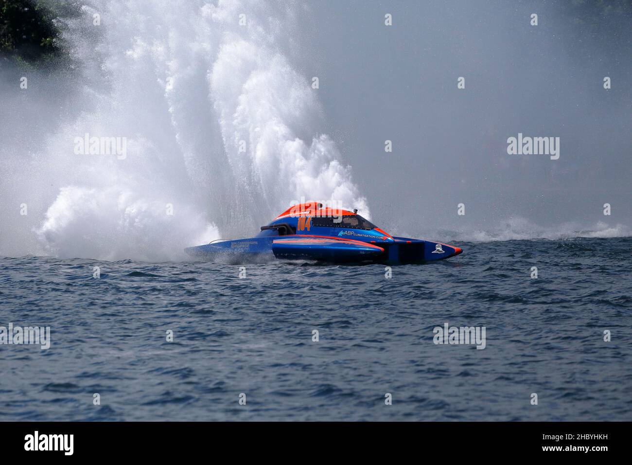 Hydroplane boat hi-res stock photography and images - Alamy