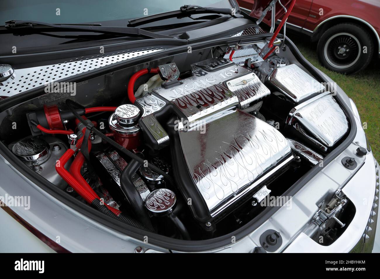 Chrome engine hi-res stock photography and images - Alamy