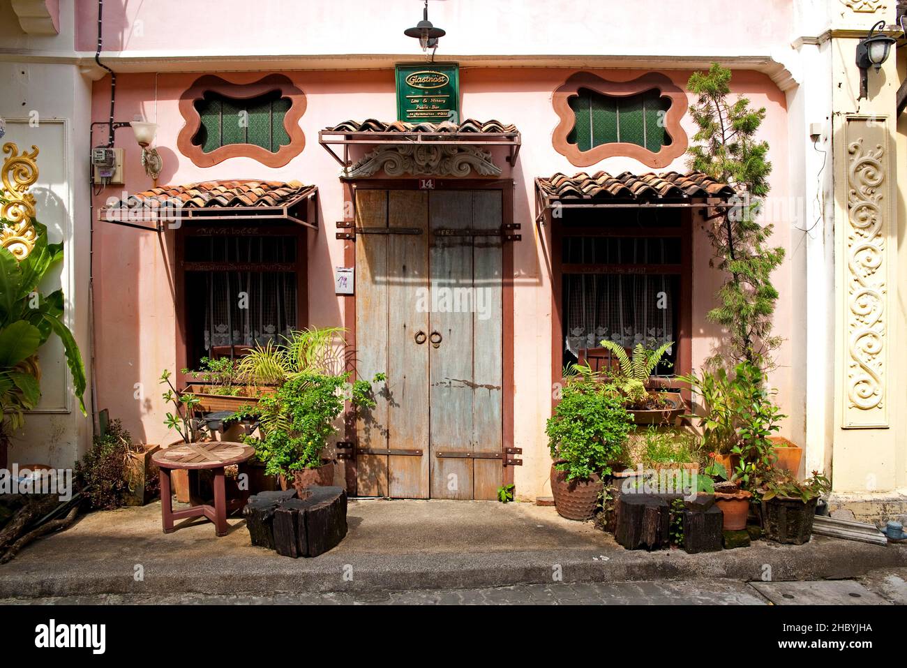 Thailand colonial style architecture hi-res stock photography and ...