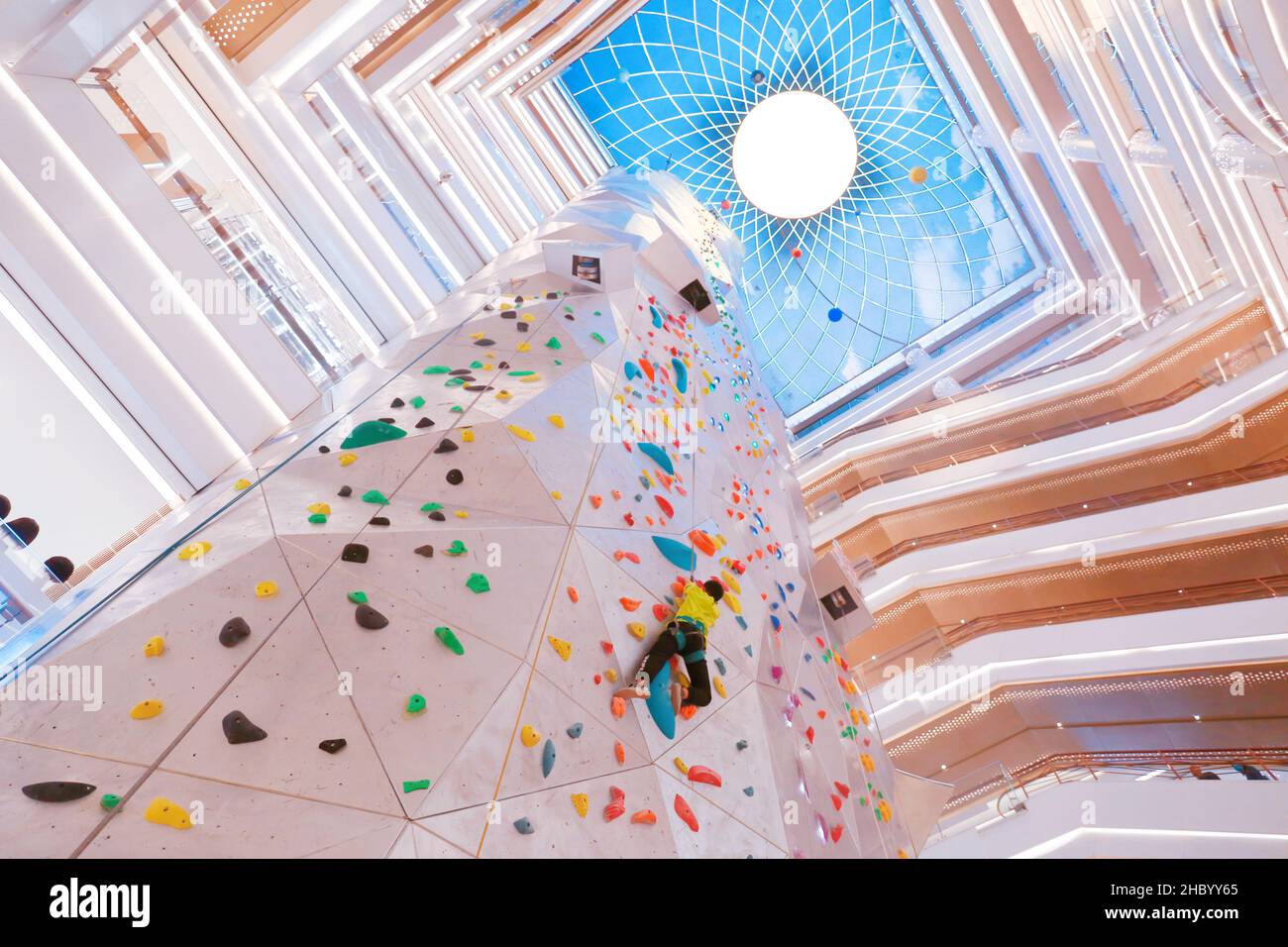 Worlds Largest Climbing Wall CLIMBING WALL TO HEAVEN — FENNEC