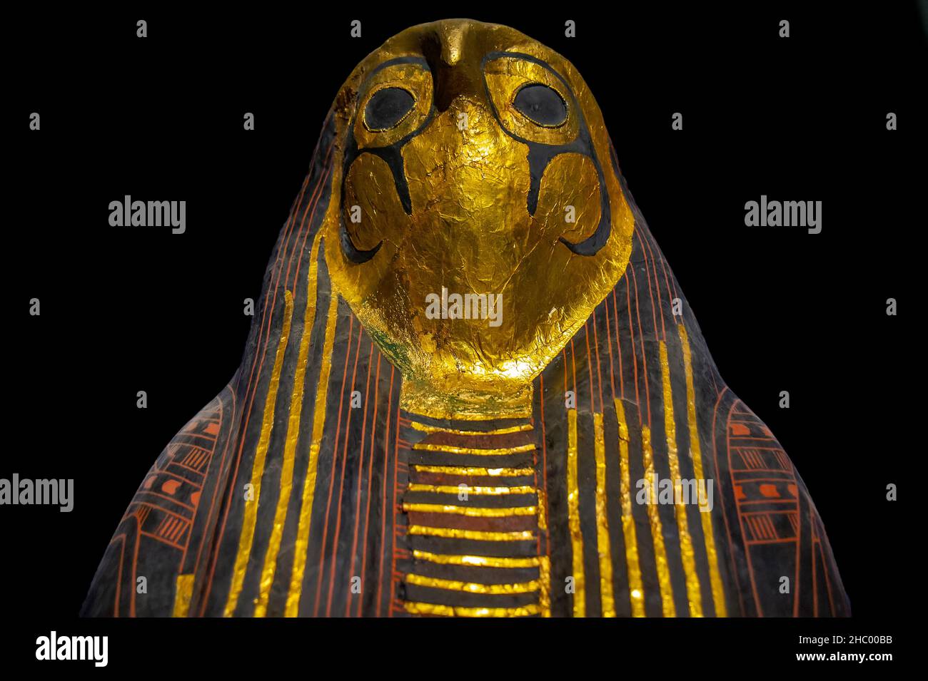 Cartonnage anthropoid coffin of king Shoshenq in Cairo, Egypt Stock ...