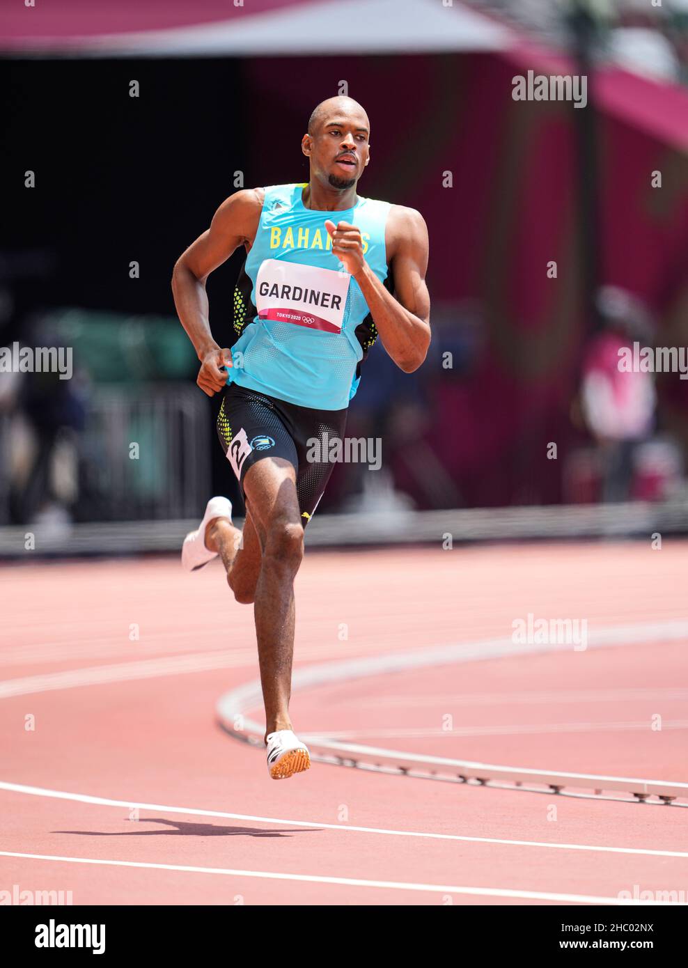 Steven Gardiner competing in the 400 meters of the 2020 Tokyo Olympics ...