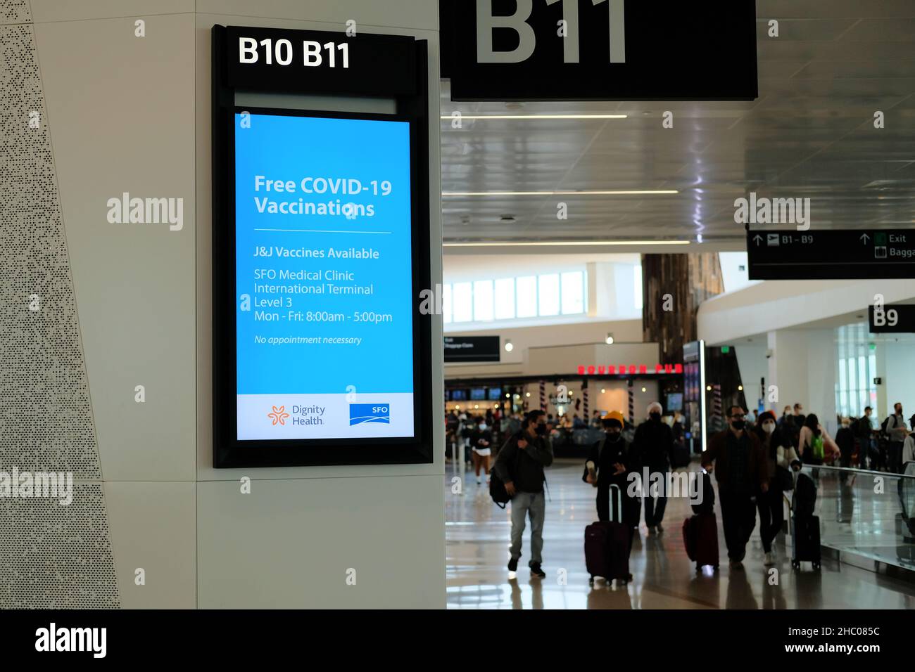 Gate b11 hi-res stock photography and images - Alamy