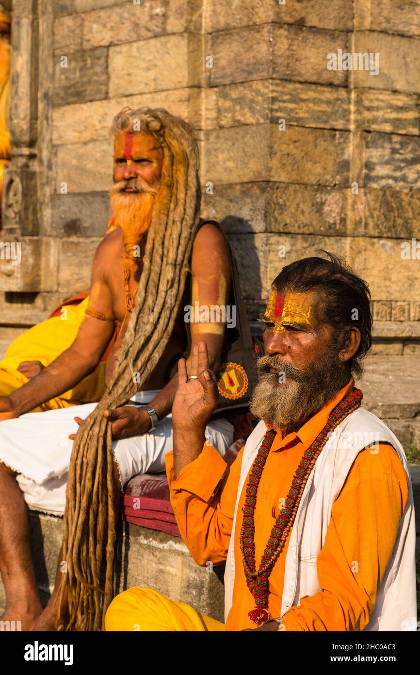 Sadhus, Hindu ascetics or holy men in the Pashupatinath temple complex ...