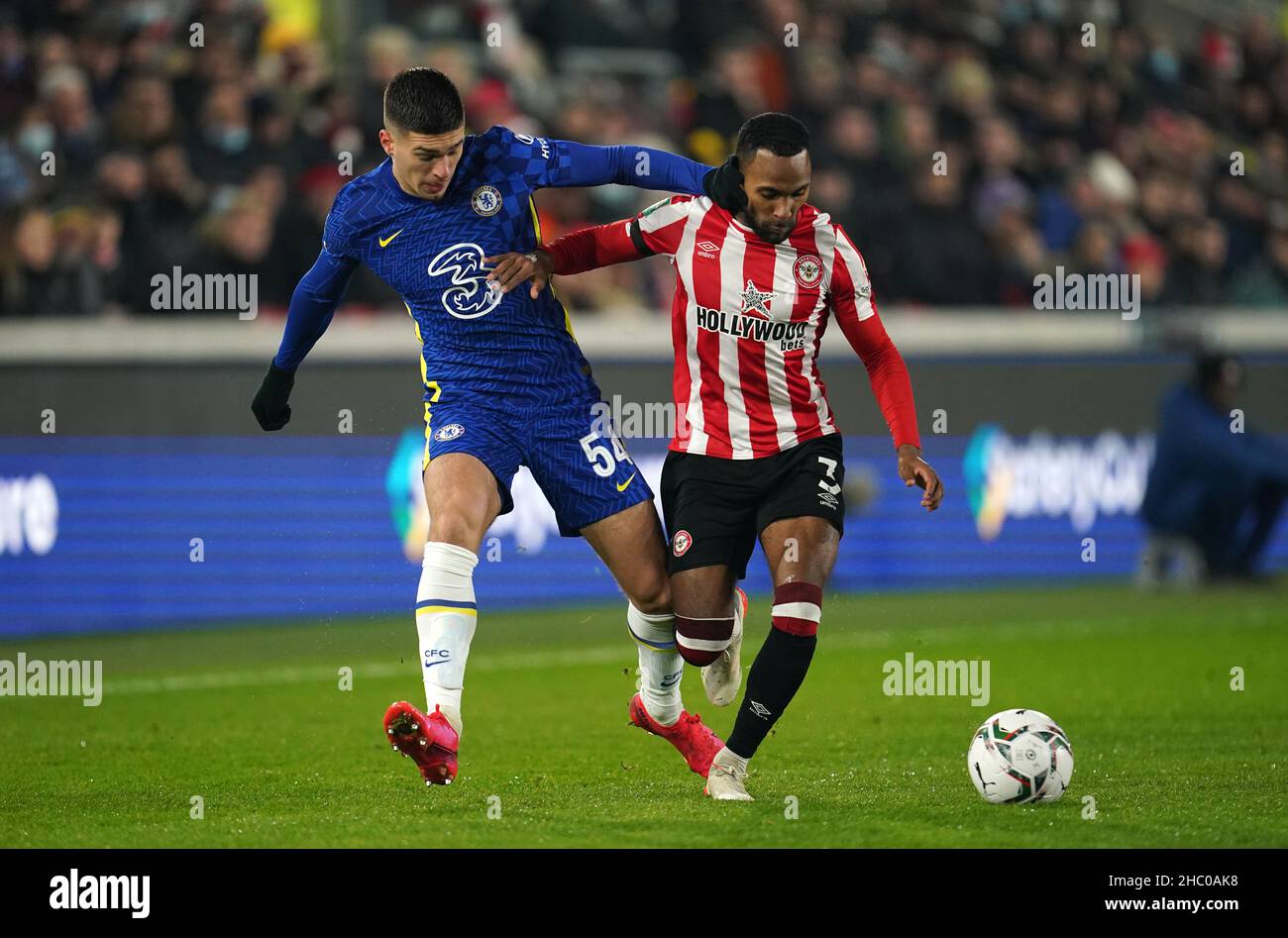 Xavier simons hi-res stock photography and images - Alamy