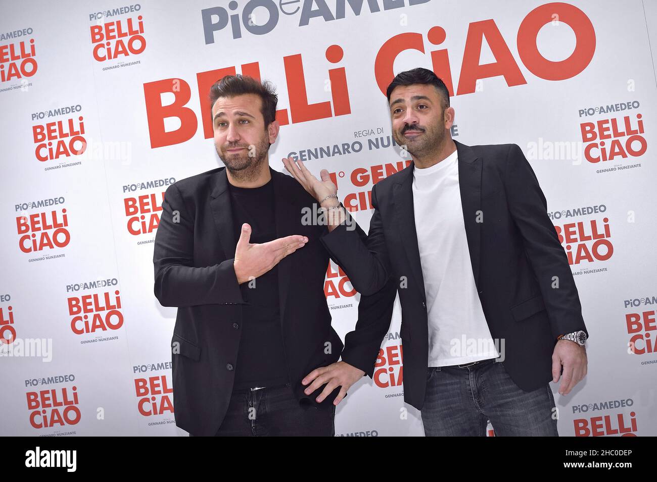 Rome, Vatikanstadt. 22nd Dec, 2021. Italian comedy duo Pio D'Antini and ...