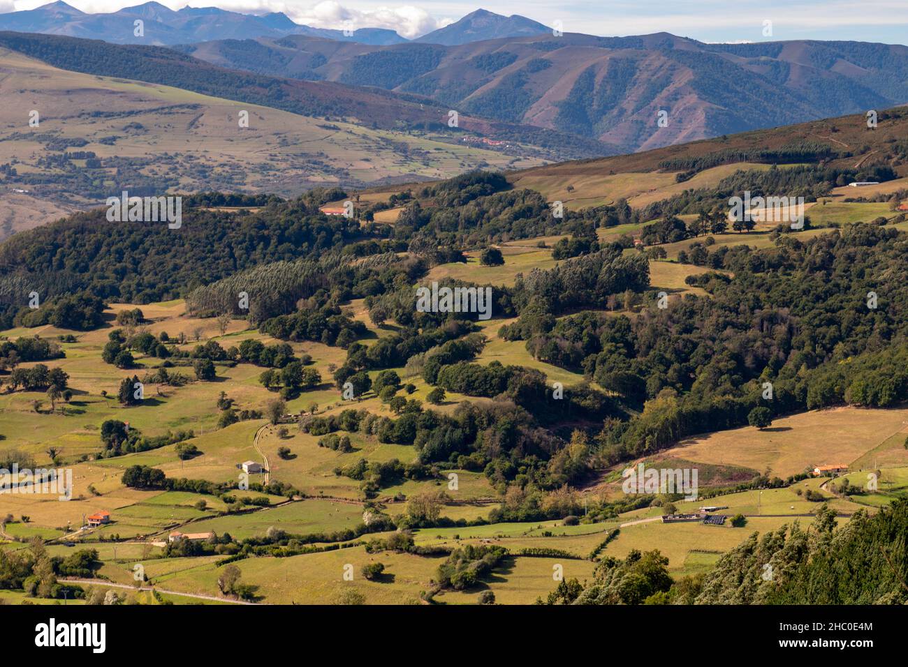 Landscape of the rural countryside of the Pass Valley Stock Photo - Alamy