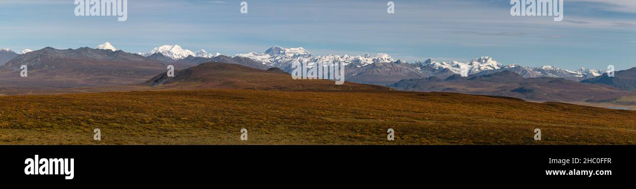 Alaska range mountains hi-res stock photography and images - Alamy