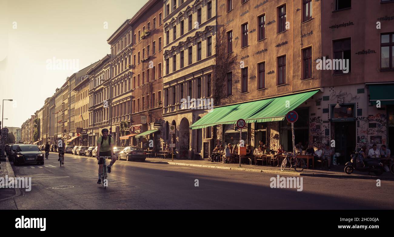 Oranienstraße, Kreuzberg, Berlin Stock Photo - Alamy
