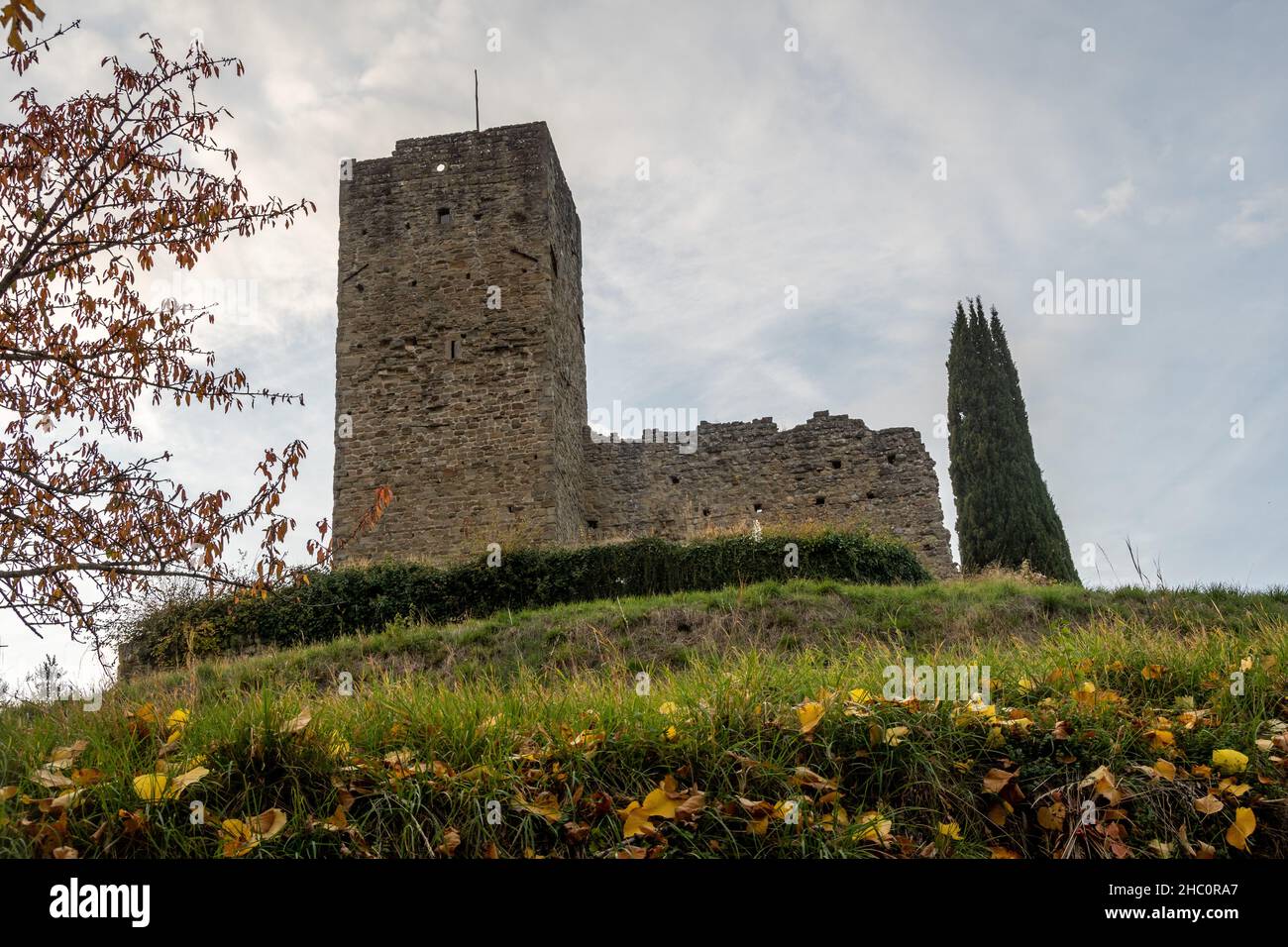 Romena Castle in Stia, Tuscany Stock Photo - Alamy