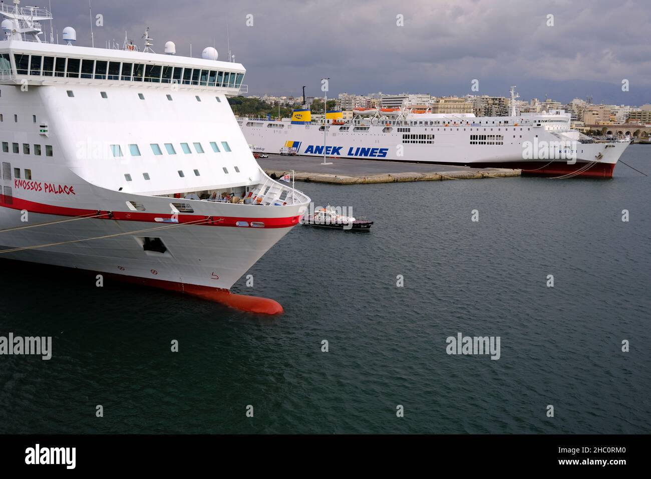 Cruise ships in port in Heraklion, Crete, Greece Stock Photo - Alamy