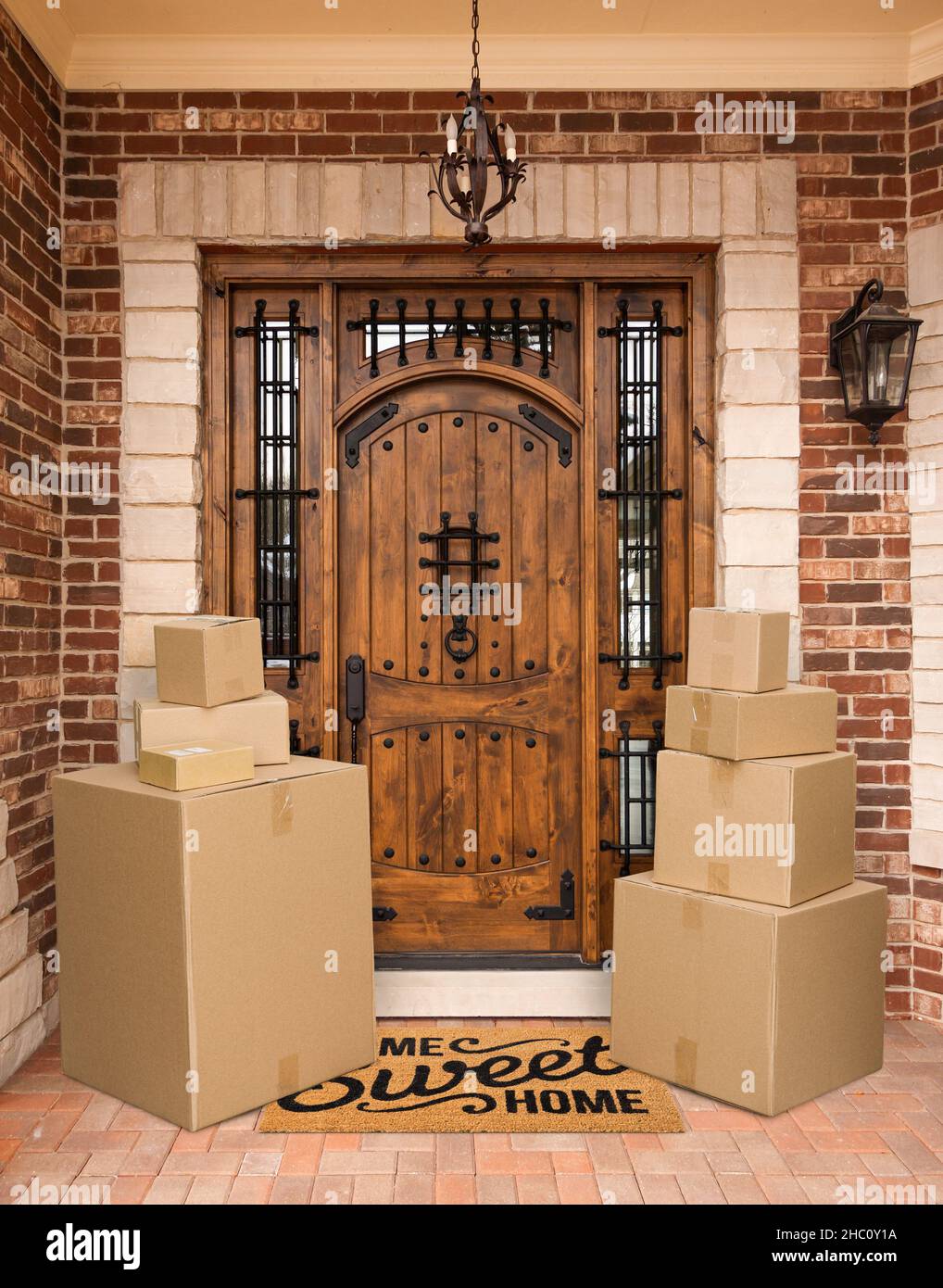 Packages at the front door hi-res stock photography and images - Alamy