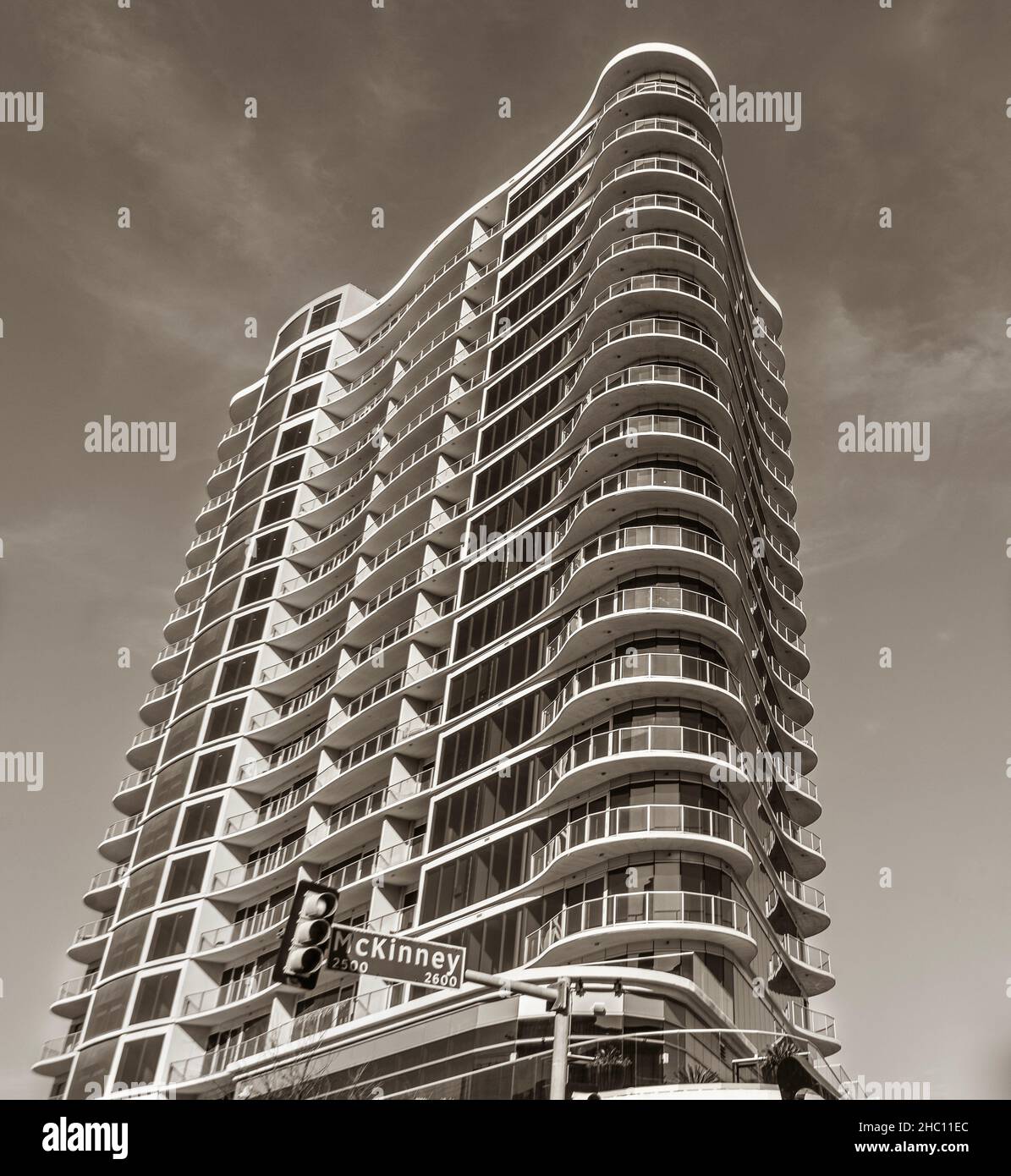 Stylish city architecture hi-res stock photography and images - Alamy