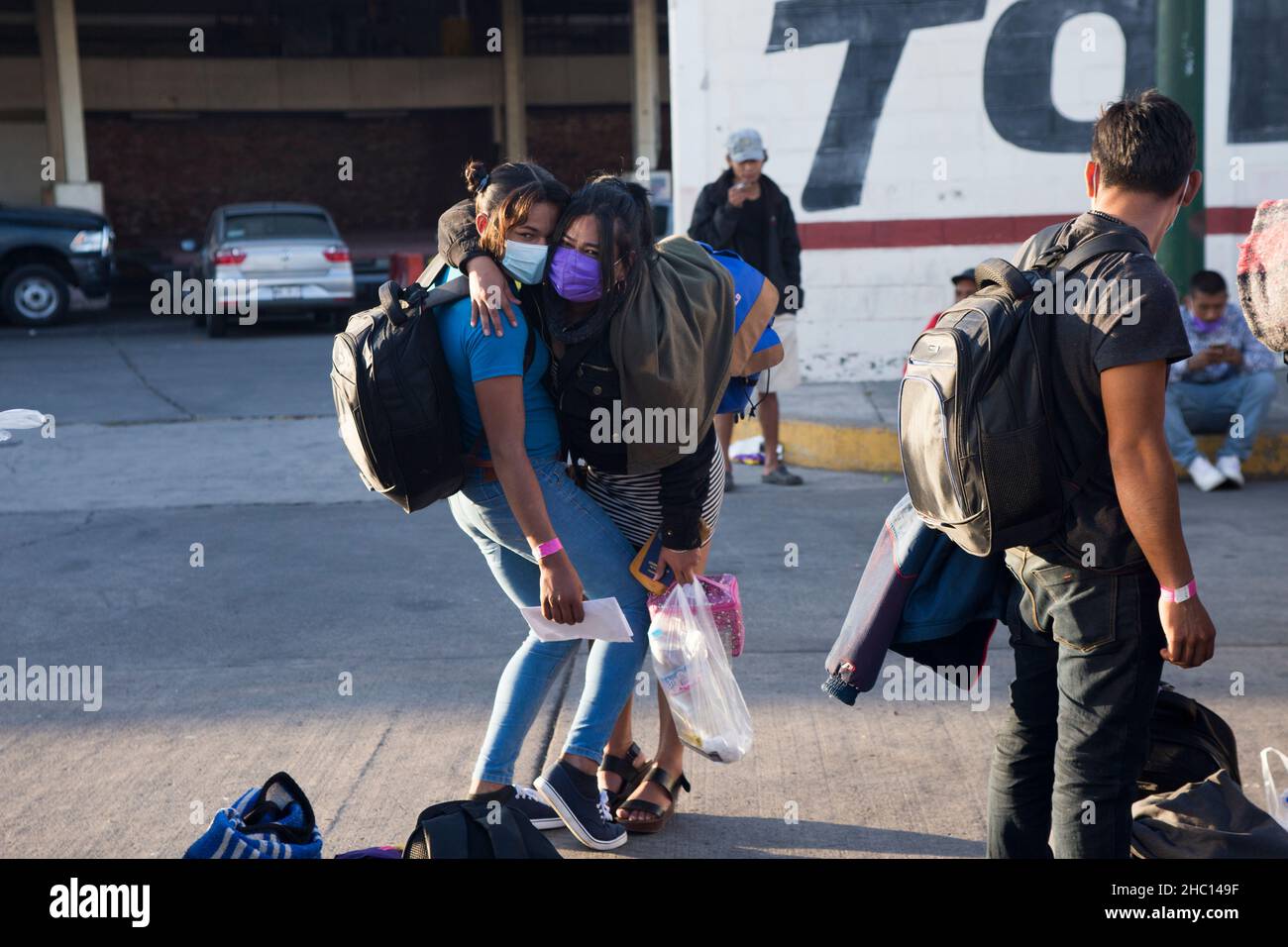 Mexico City, Mexico. 23rd Dec, 2021. Members of the migrant caravan ...